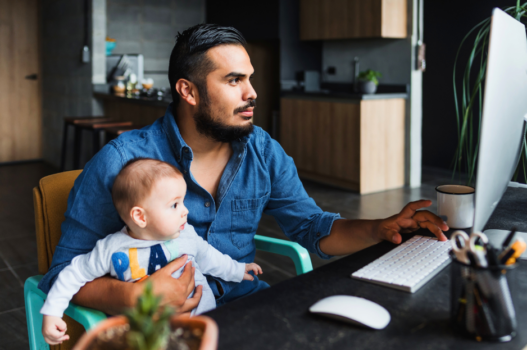Active Fatherhood on this Father's Day - ¿Y si hablamos de igualdad?