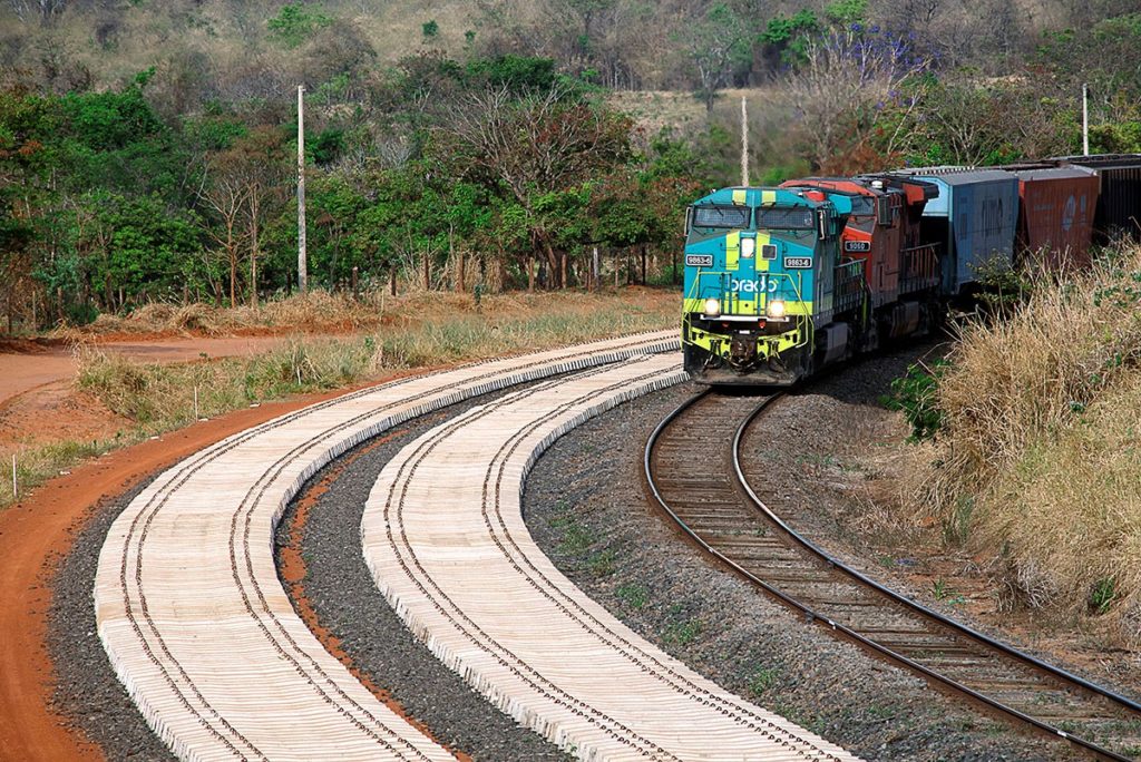 Transporte ferroviario: retos y estrategias para el desarrollo - Moviliblog